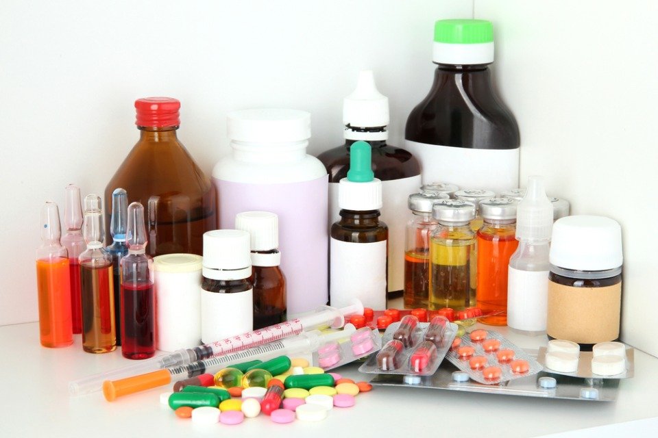 Vendita farmaci e parafarmaci - Milano - Farmacia Notturna Ferrarini