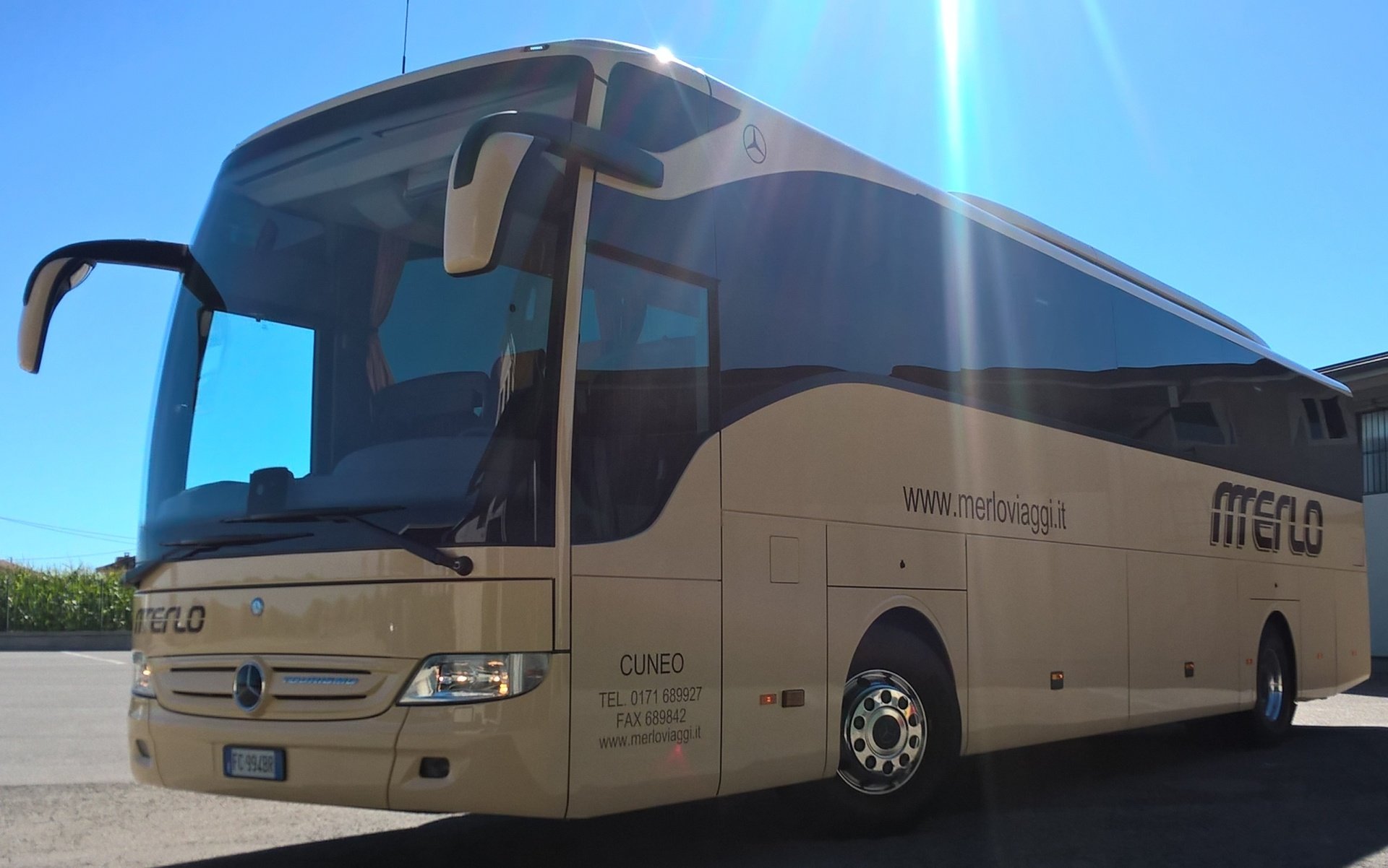 Noleggio autobus - Cuneo - Merlo Viaggi