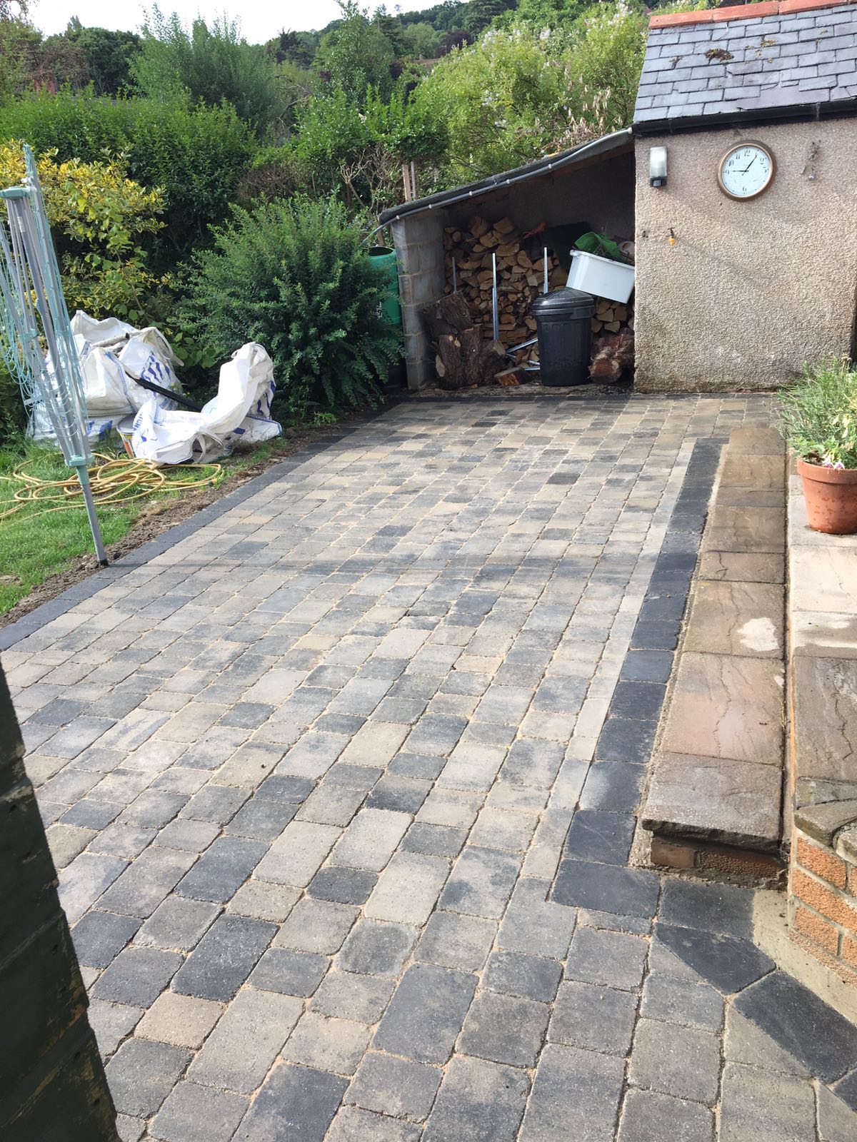 Bespoke paving and driveways, Surfacing Experts Ltd