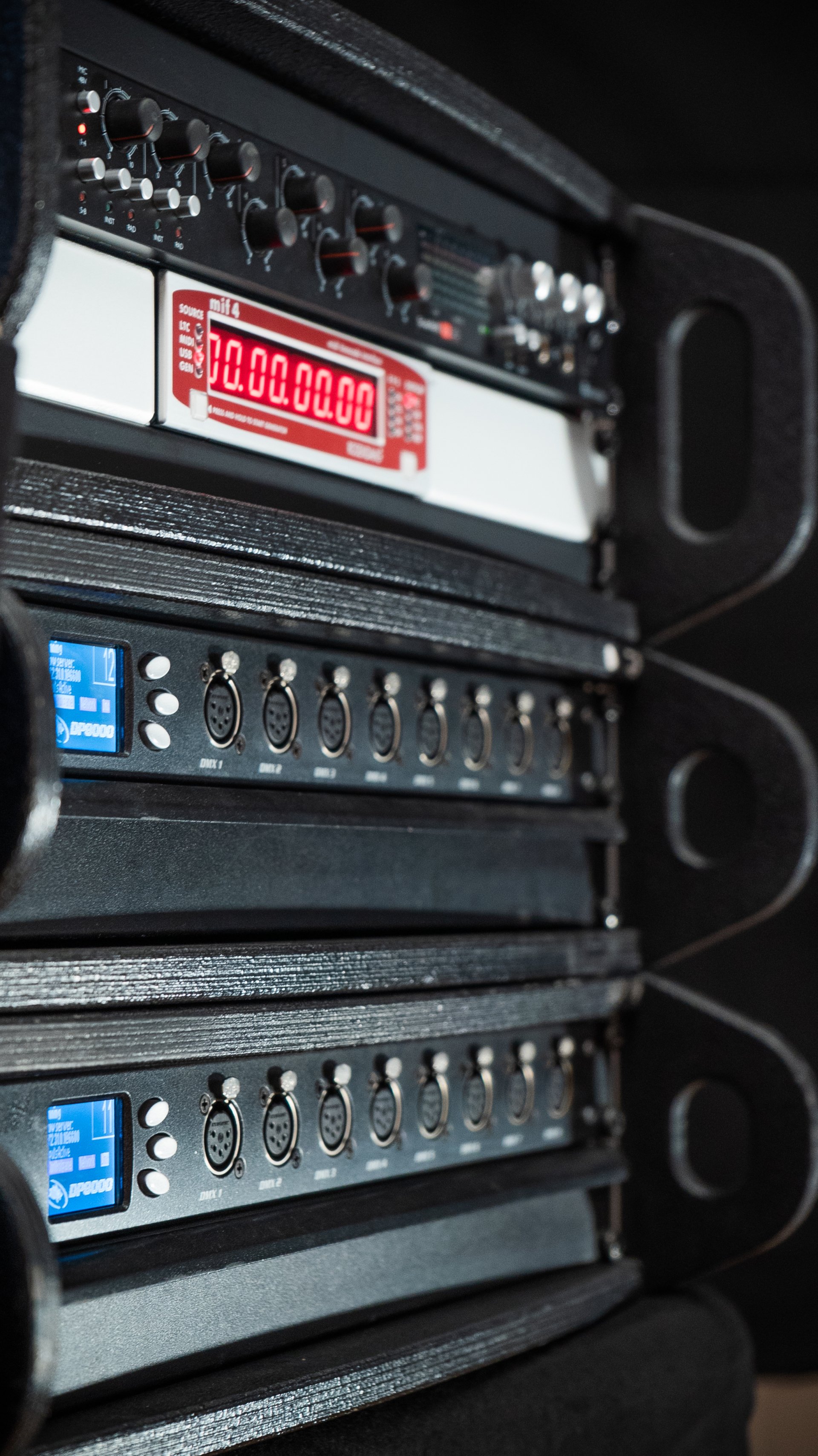 Sanny VT - Equipment - HOG4 / DP8000 / Nebelmaschine / Lichterkette