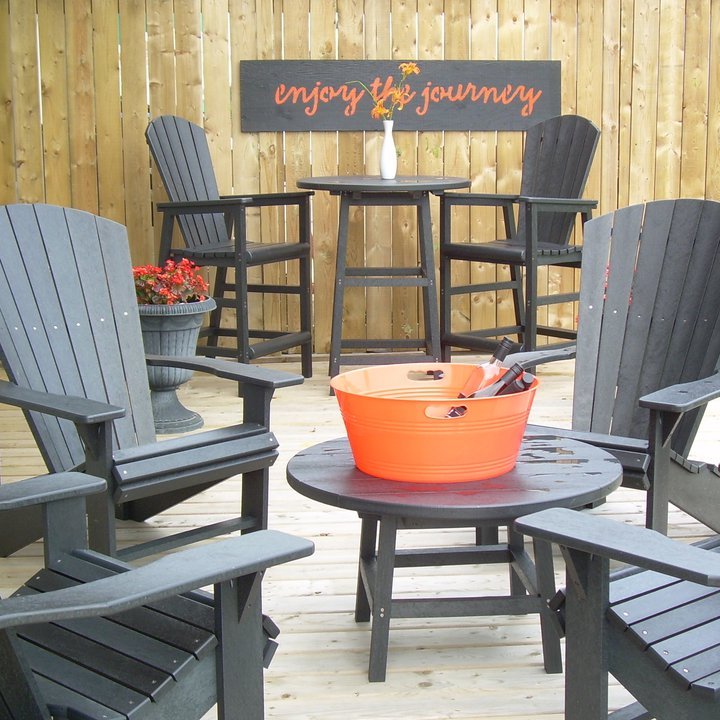 Home Page [www.ridgeroadwinery.ca]