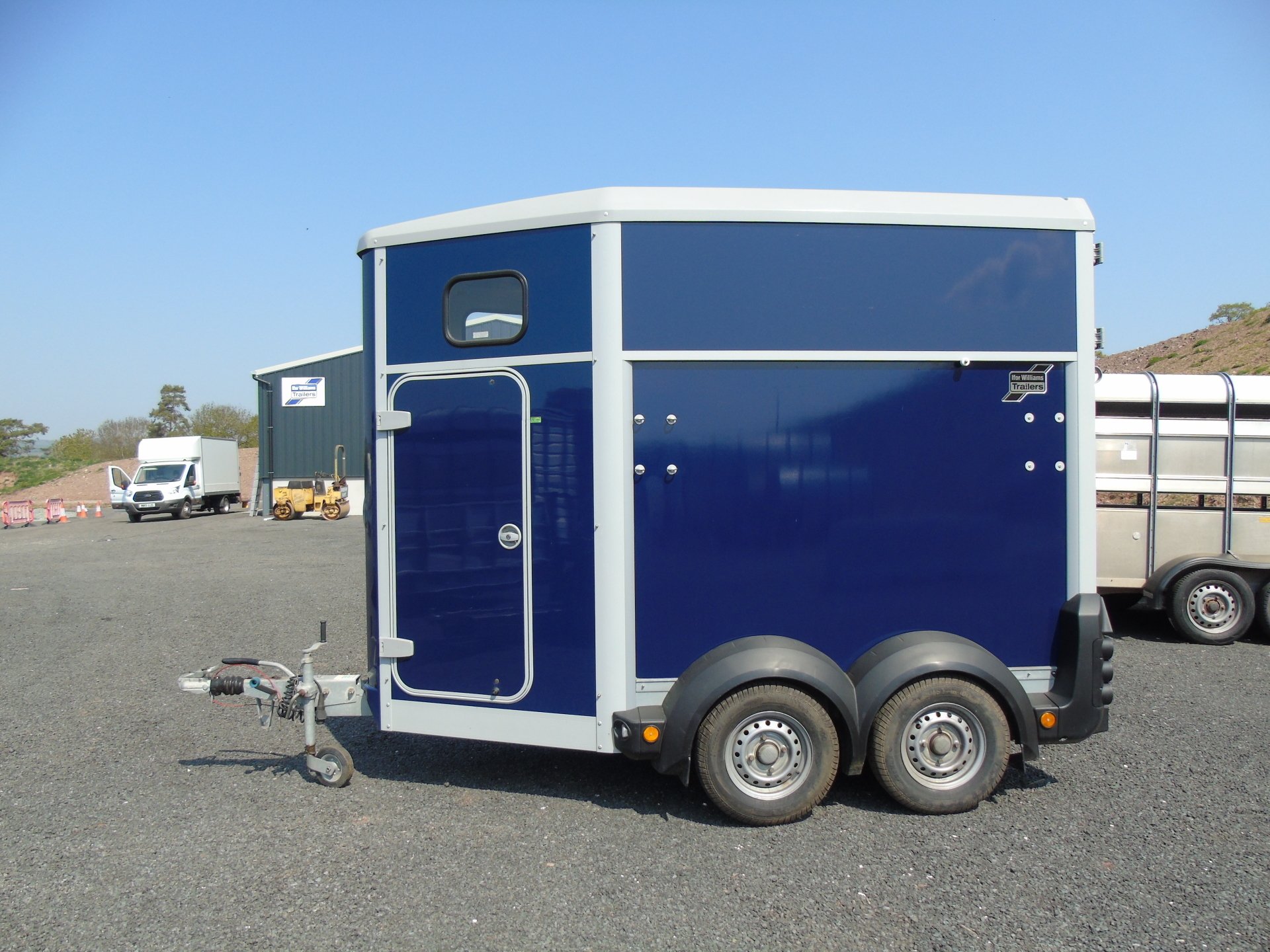 J&C Griffiths I Agricultural Engineers I Home