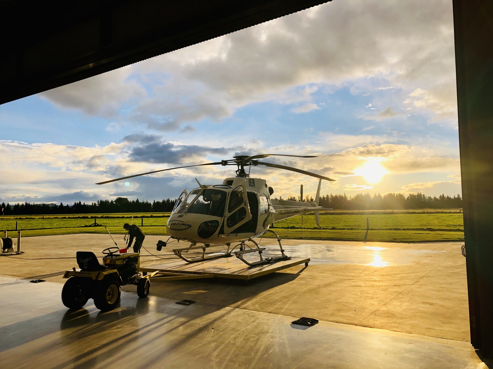 Heliventures⼁Precision Lifting⼁ Heli Services ⼁Otago⼁Southland