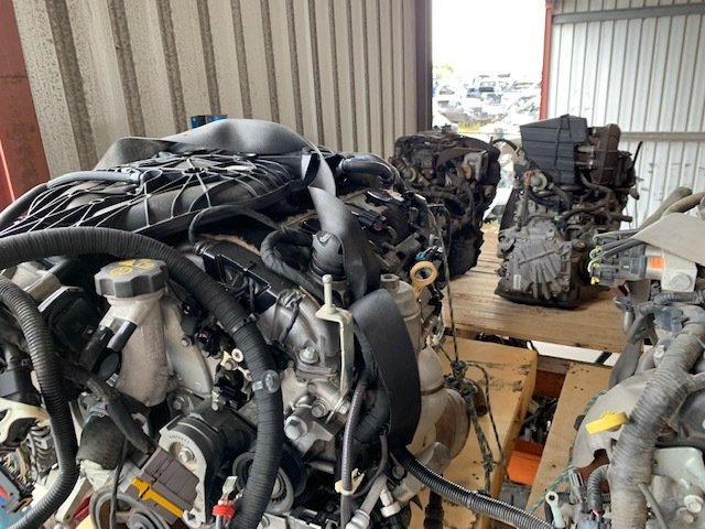 Holden Engines Motors Transmission Gear box Parts