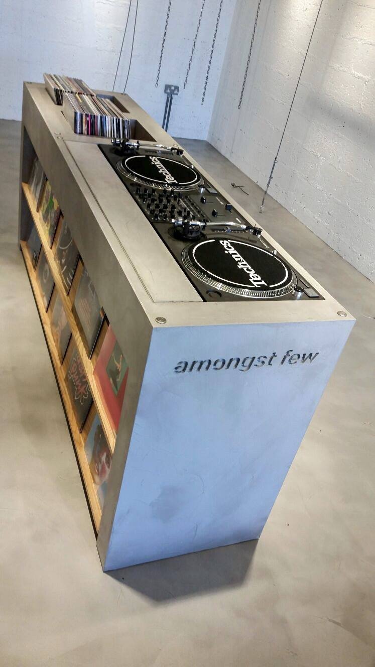 Concrete and Cement Seamless Effect For Walls and Floors