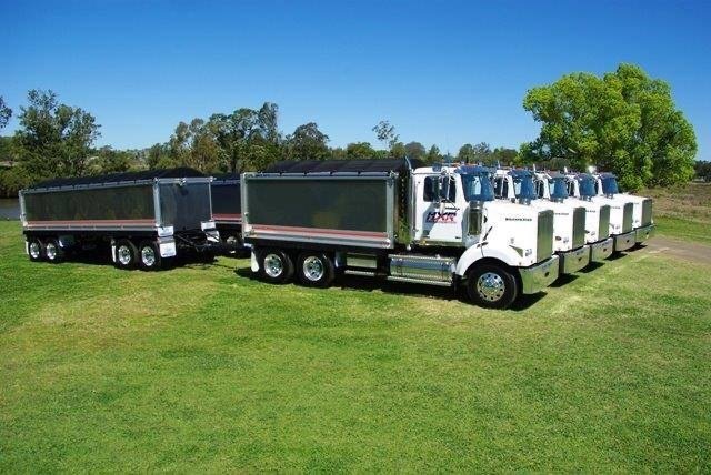 Our Image Gallery Of Our Fleet Of Trucks and Trailers | Darra