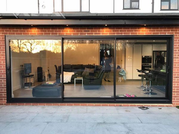 Glazing projects - bi-folding doors | Vaspa Limited