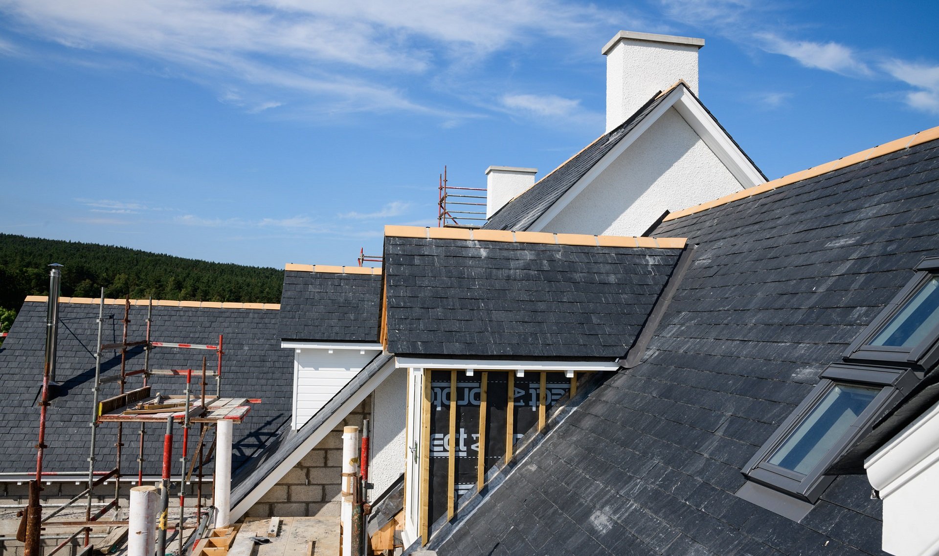 Expert Roofing Services | Strathmore Roofing Ltd