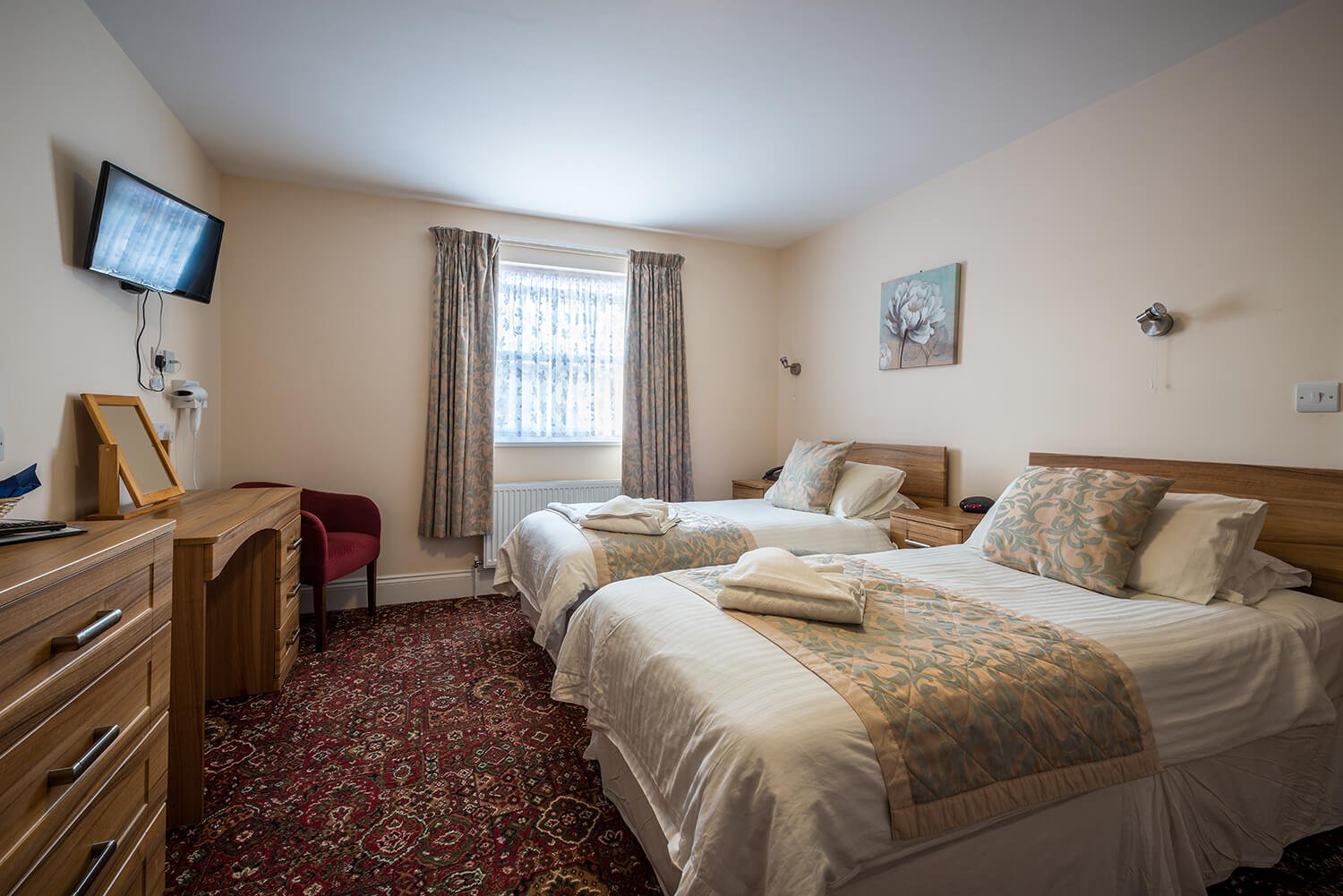 Rooms at Daishs Hotel in Shanklin, Isle of Wight