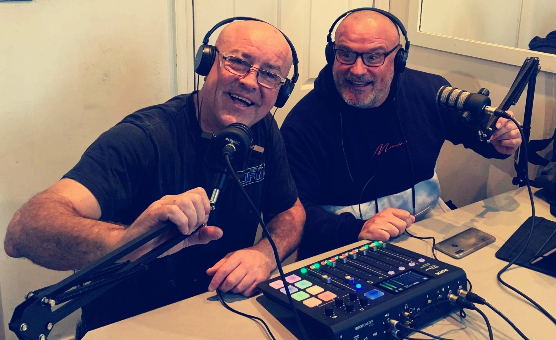 Home [www.jamjamradio.com]