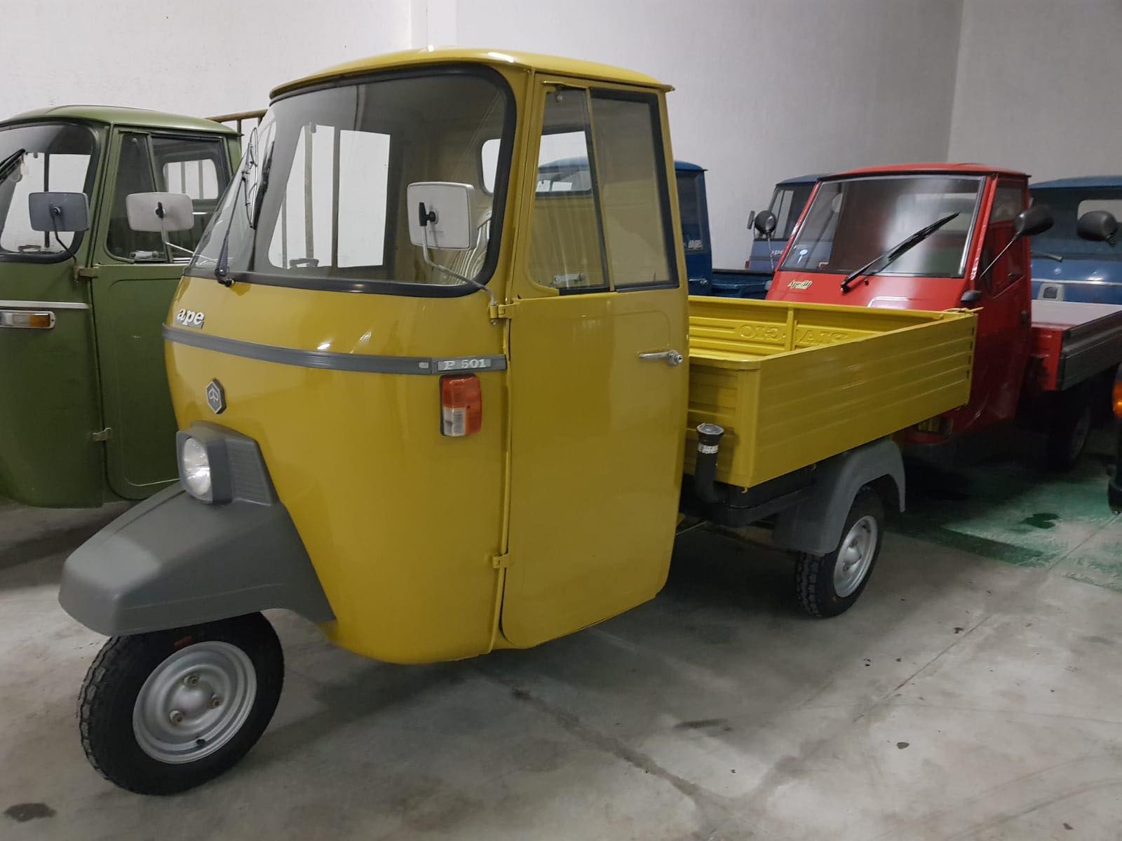 Piaggio Ape USA