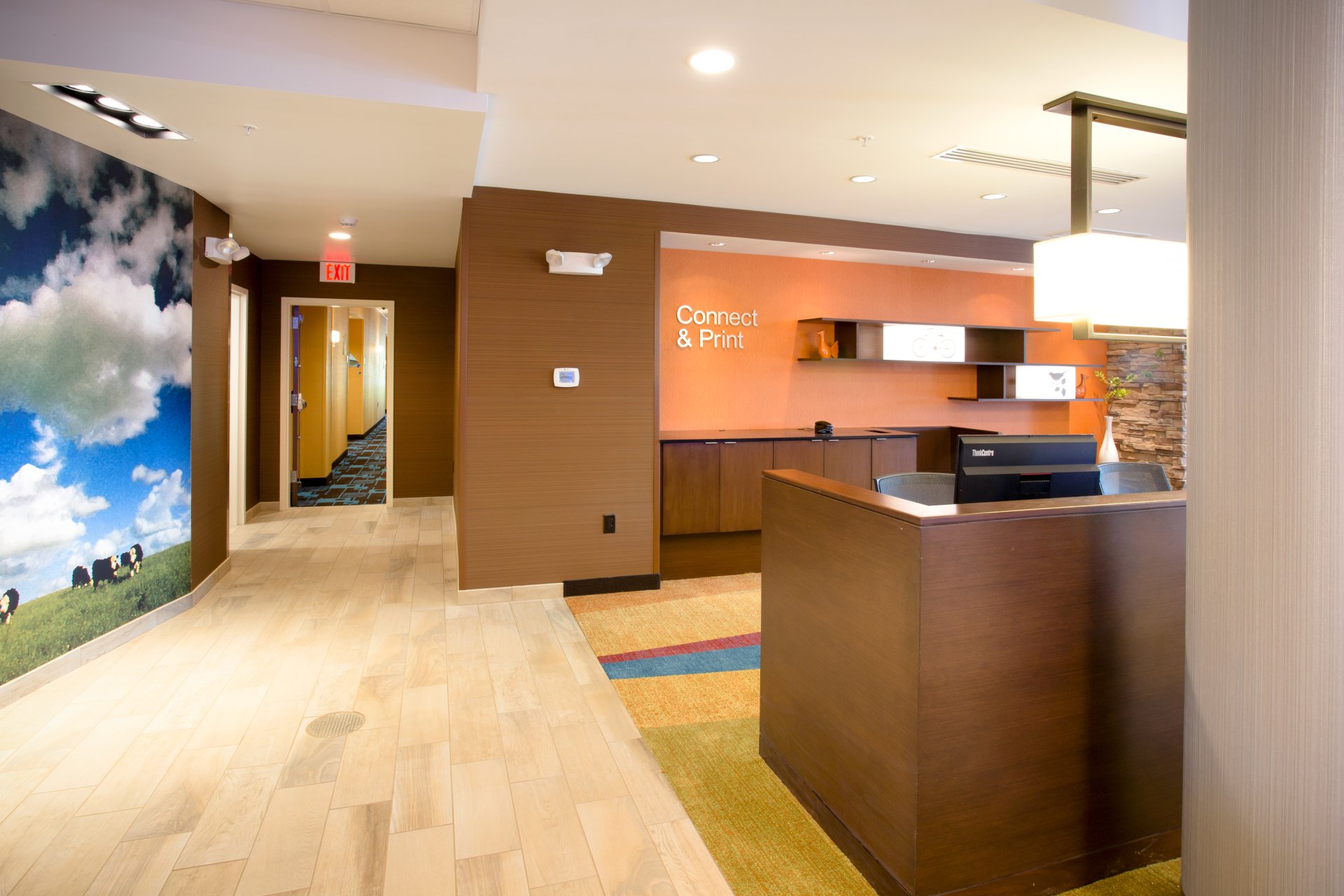 Fairfield Inn - Decorah, IA