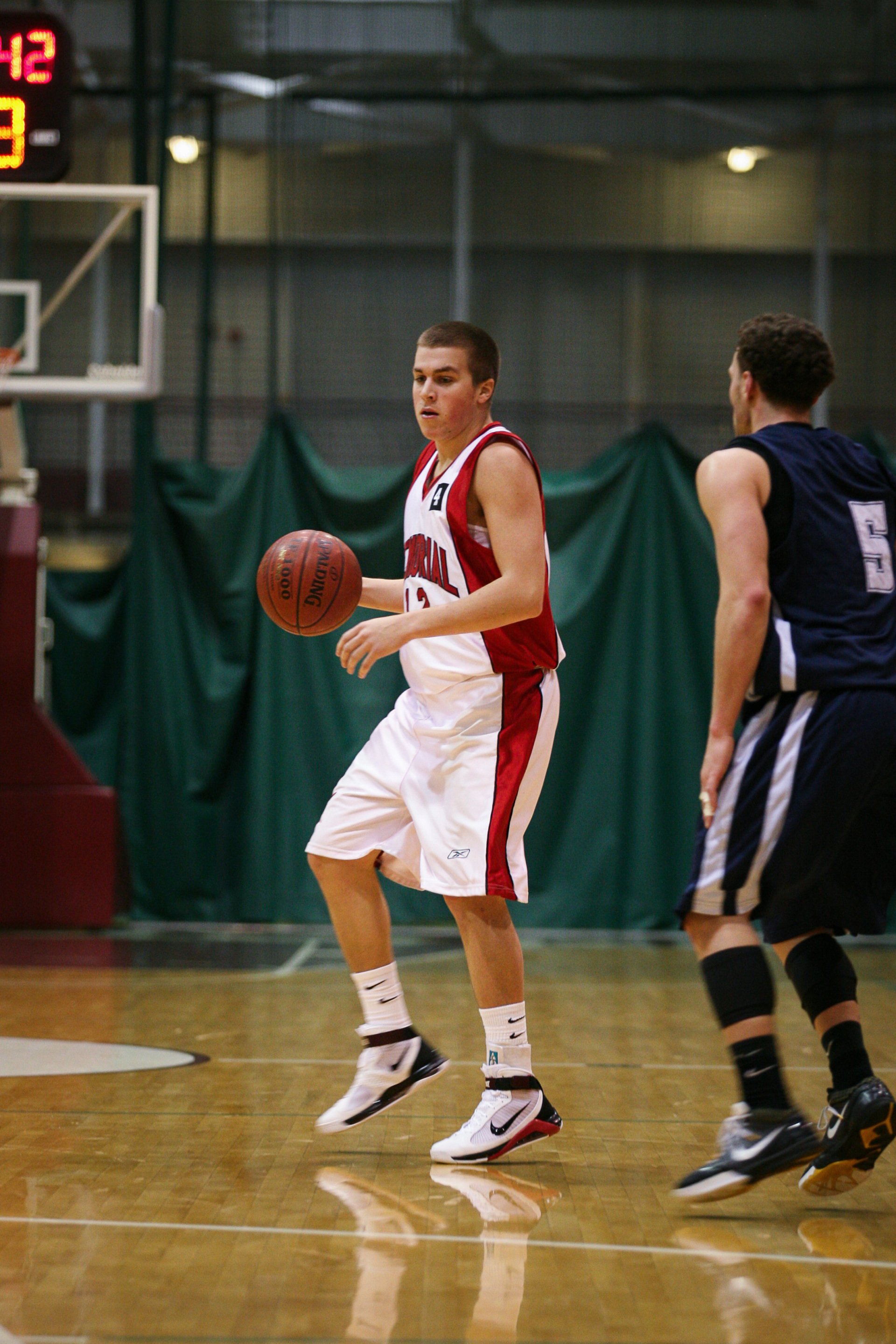 CE23 BASKETBALL - STAFF