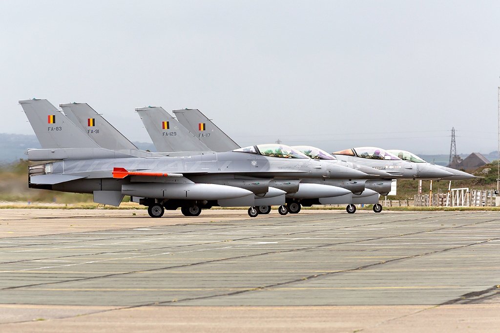 No 350 (BELGIAN SQUADRON