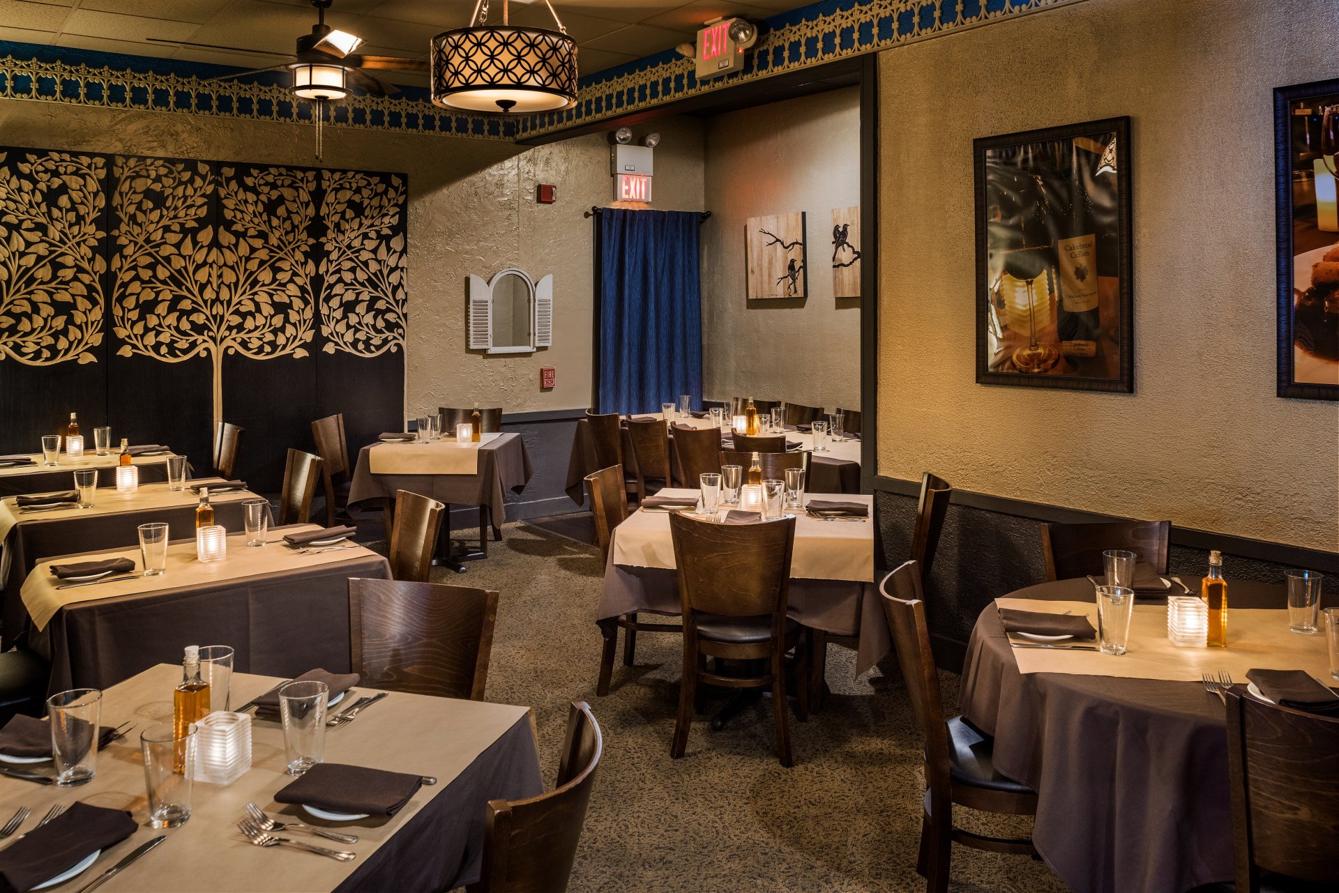 Tavolo Smithfield | Wine Bar & Tuscan Grille