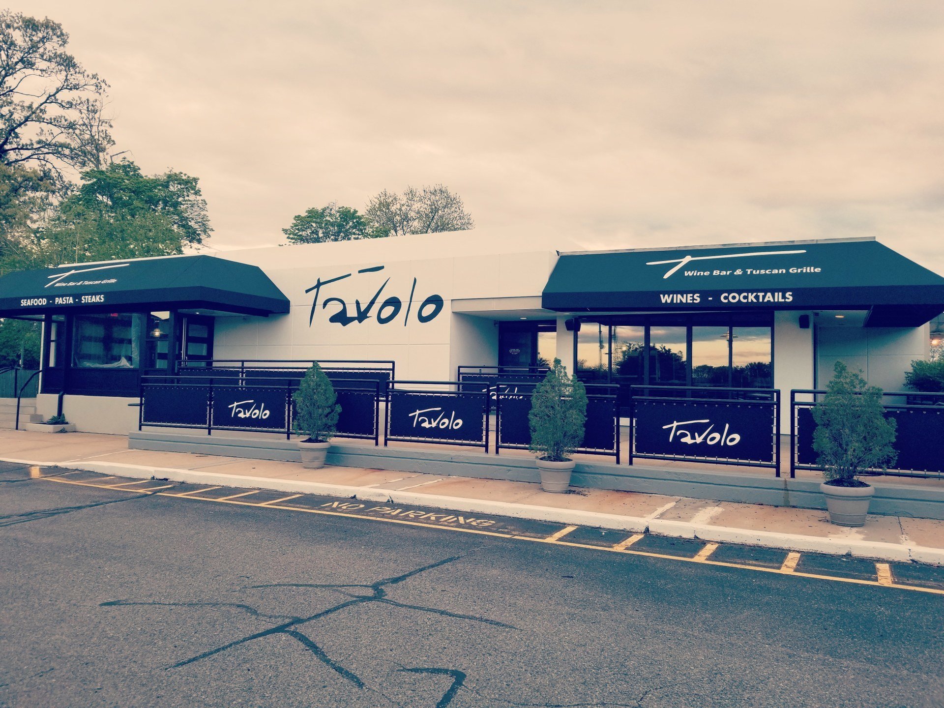 Authentic Italian Cuisine | Tavolo Wine Bar & Tuscan Grille