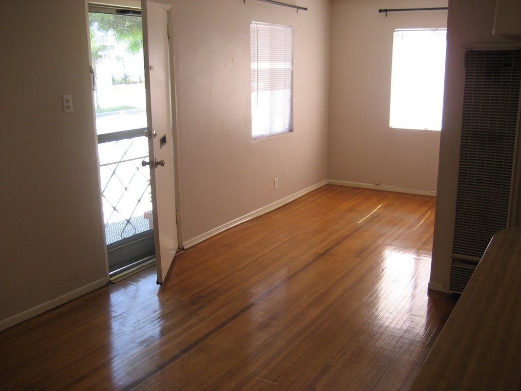 Unit Photos - Palazzo Realty Inc.