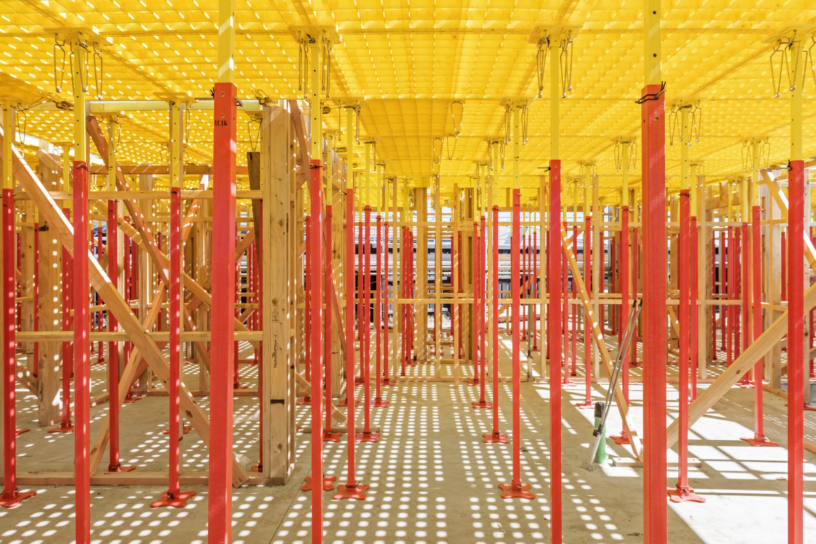 Safety Deck Systems | Keeping Your Team Safe while Increasing Efficiency!