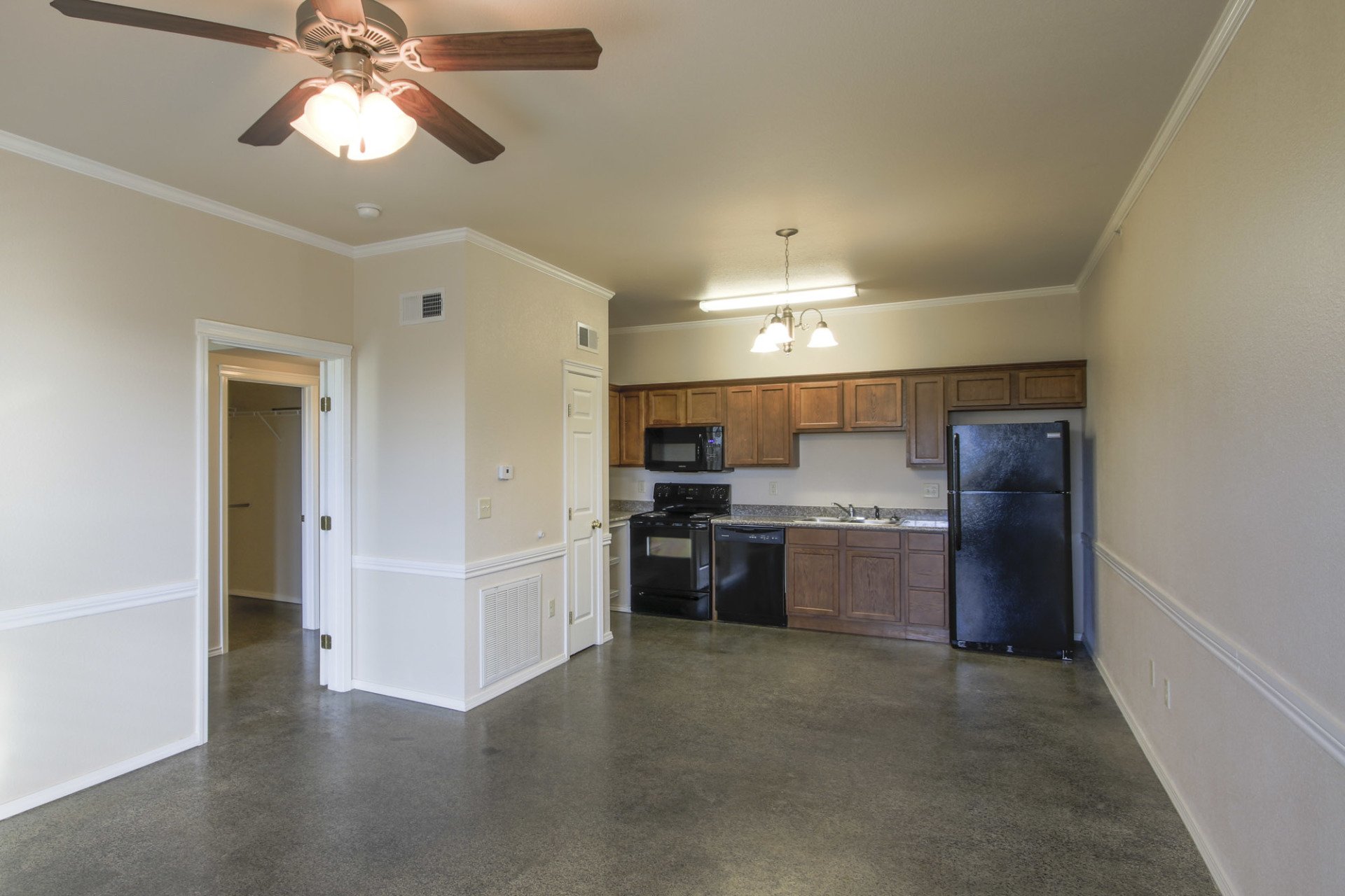 Amenities you’ll love | Country Club Apartments