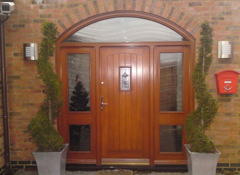 Bespoke doors and frames | R & B Joinery