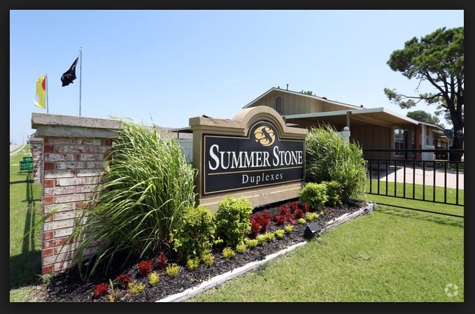 Home | Summer Stone Duplexes