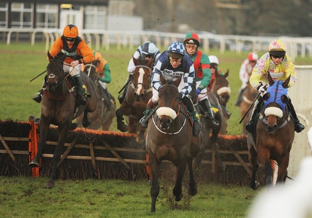 McCoys Sponsors Olly Murphy Racing for the 3rd Year Running