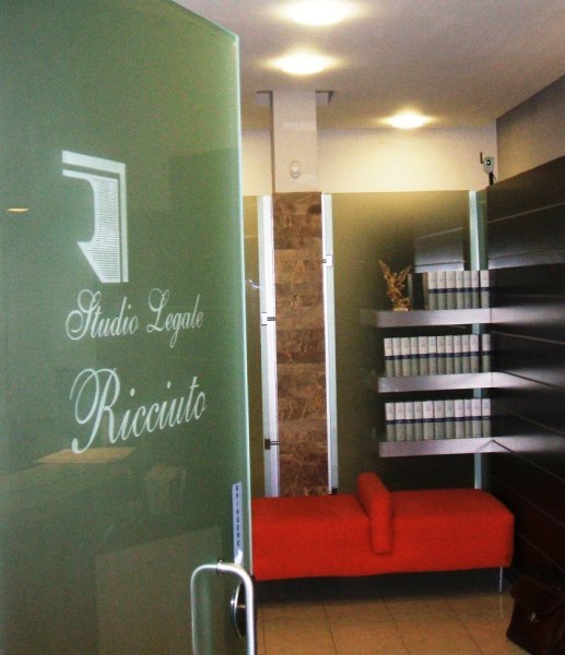 Avvocati e Legali | Napoli | Roma | Studio Legale Ricciuto