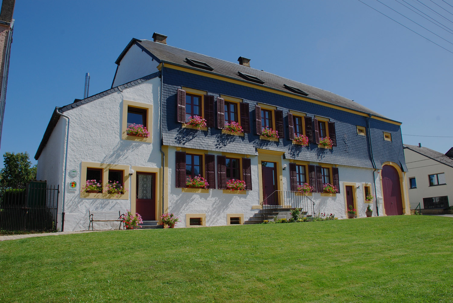 Gîte rural La Petite Maison situé à Etalle certifié 3 épis par gite de ...