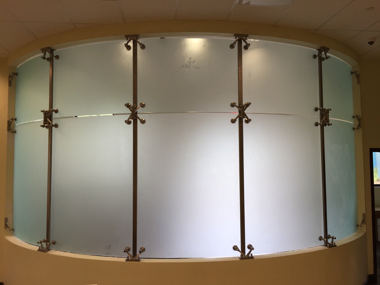 Curved Glass Creations | Custom Manufactured Bent Glass Designs