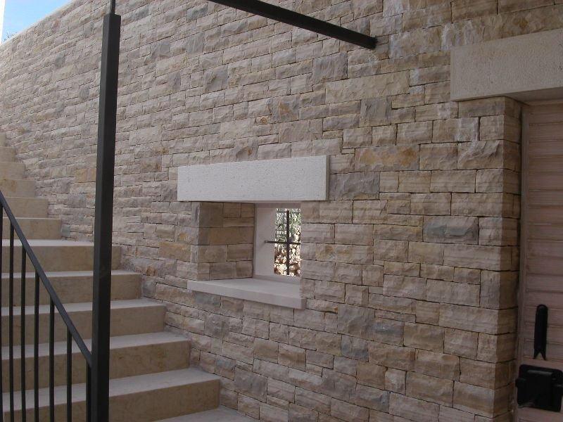 Coursed Limestone Cladding - Random | Real Stone Cladding UK