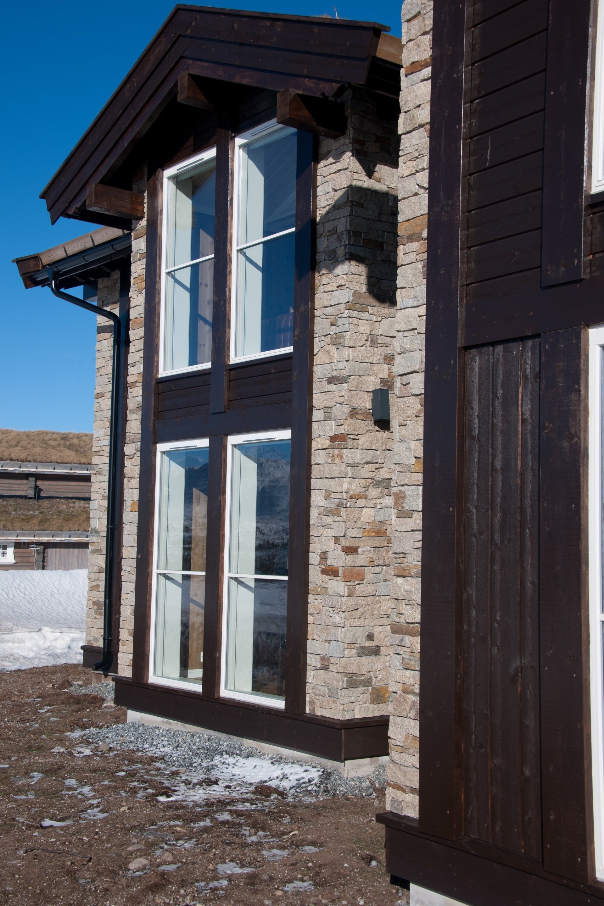 Rustic Gneiss Stone Panel System | Real Stone Cladding UK