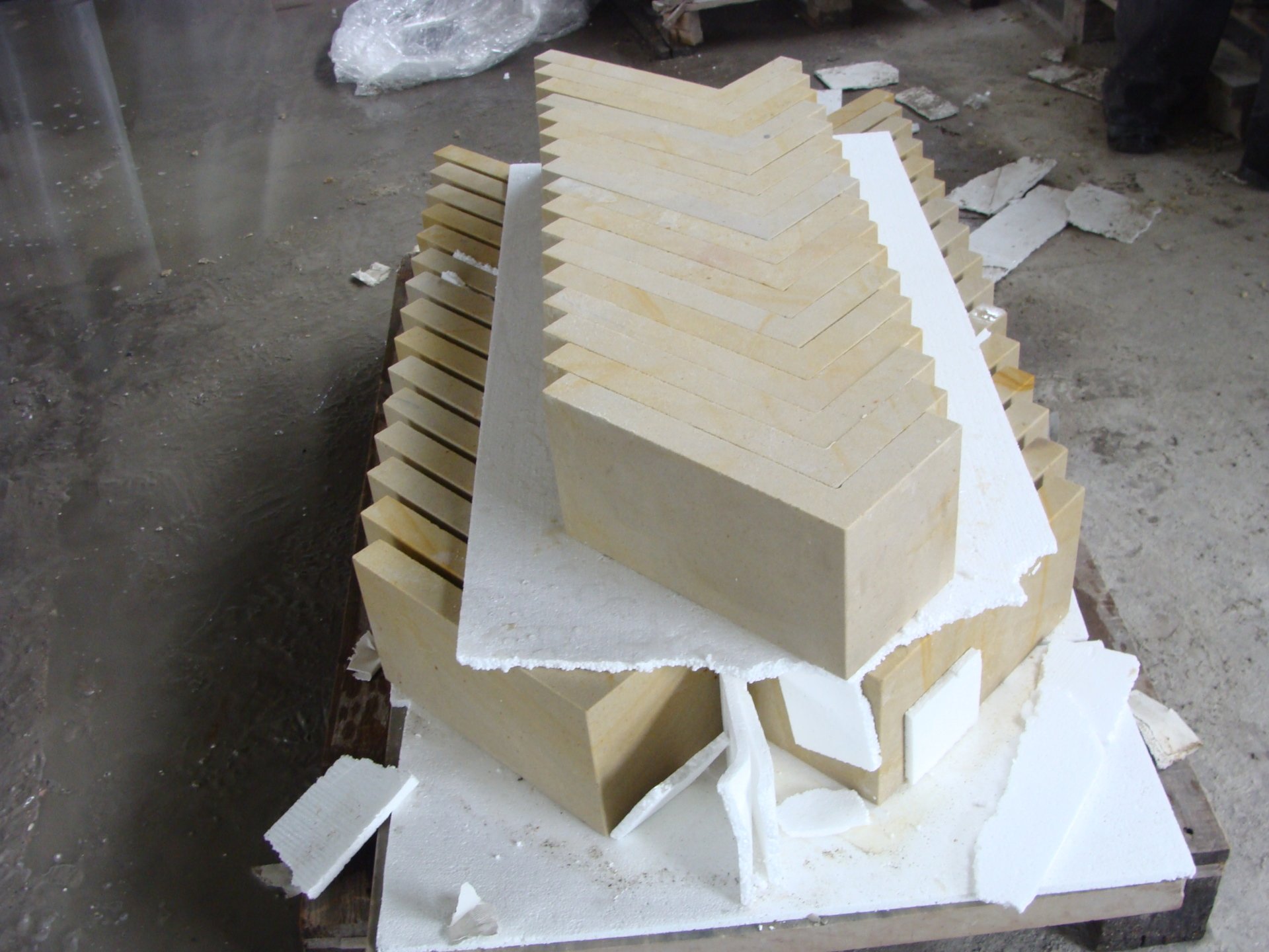 Architectural Stone Items: Quoins, Lintels, Jambs, Window Sills | Real ...