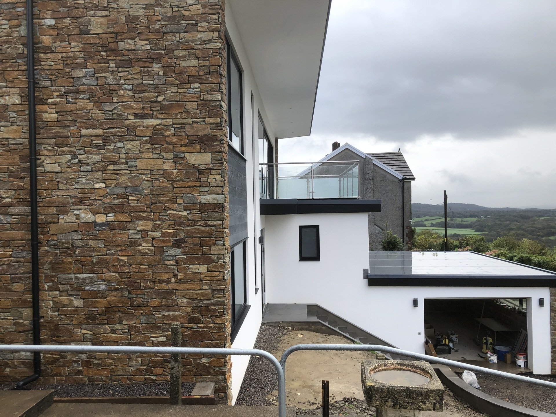 Rustic Quartz Stone Panel System | Real Stone Cladding UK