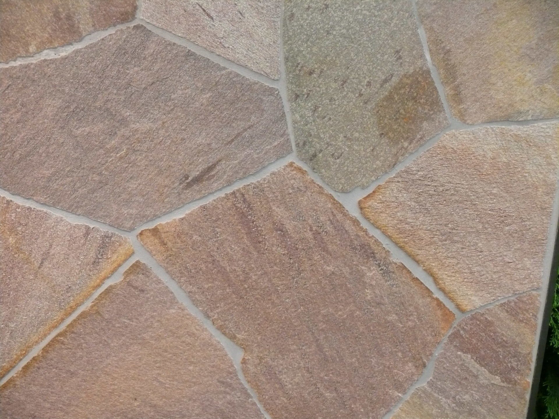 Pink Quartzite Random Stone | Real Stone Cladding UK