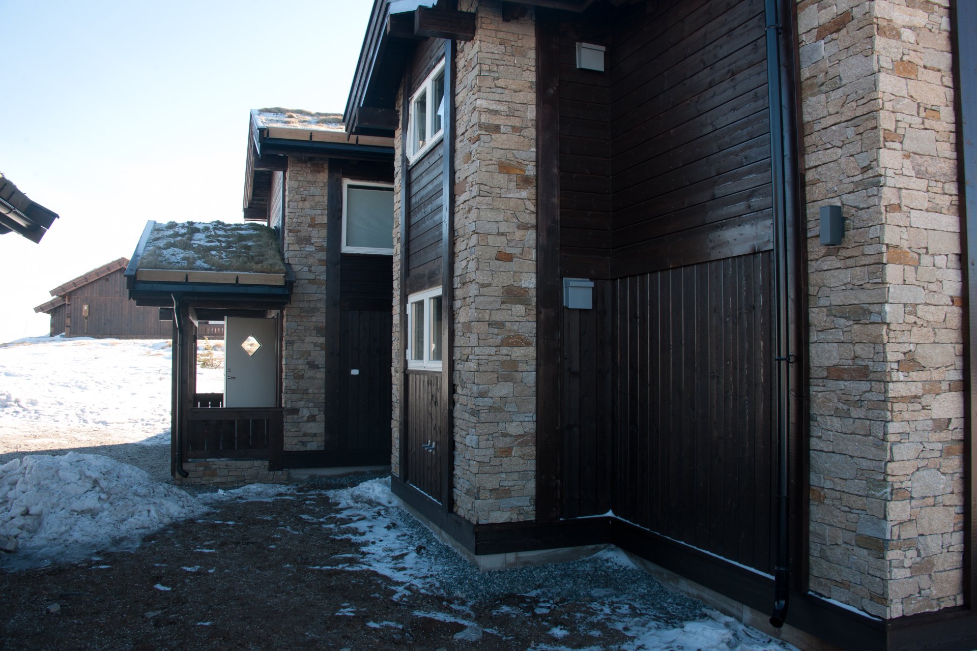 Rustic Gneiss Stone Panel System | Real Stone Cladding UK