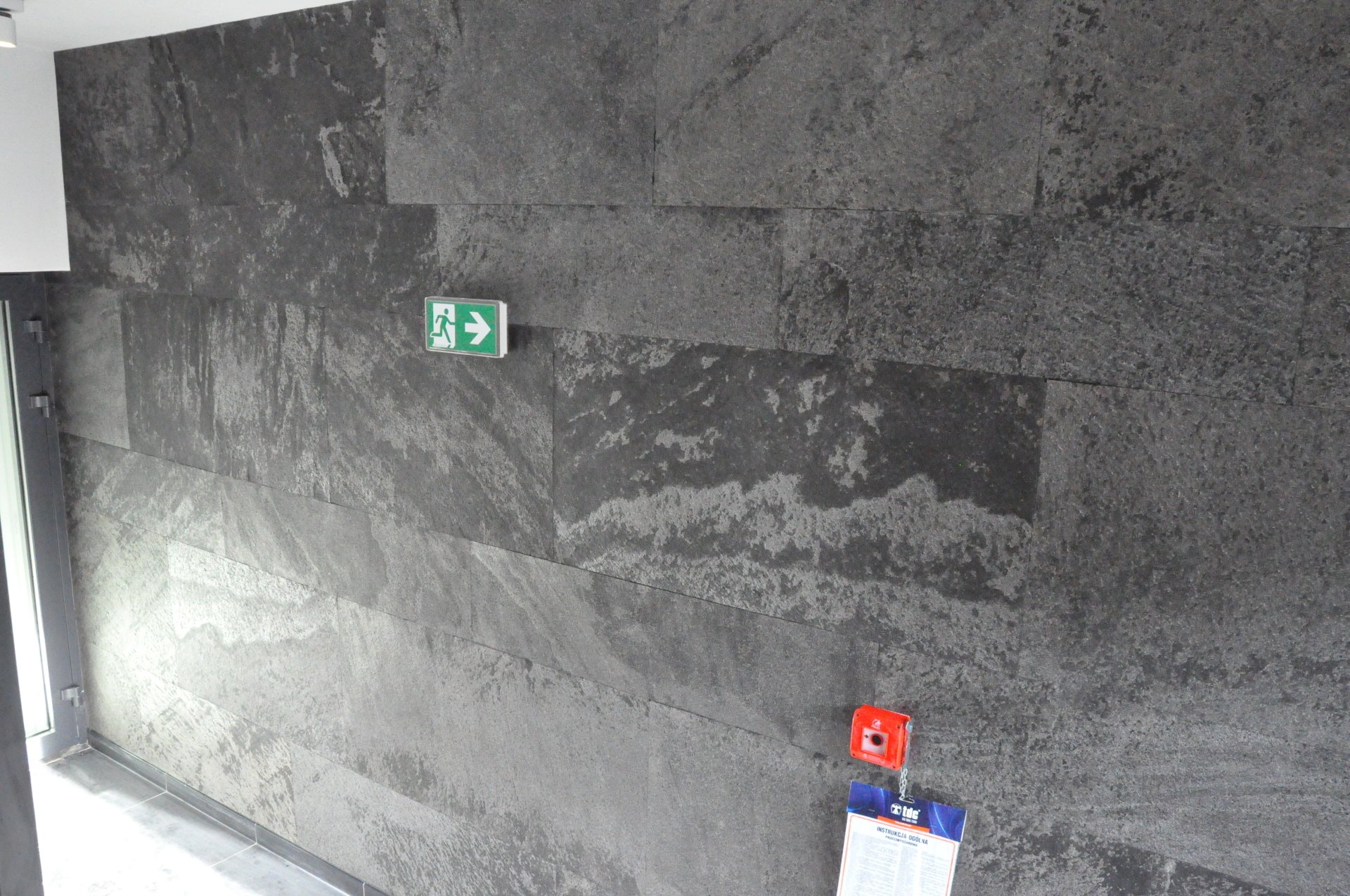 Stone Veneer. Thin Panels, Sheets, Cladding | Real Sandstone Cladding ...