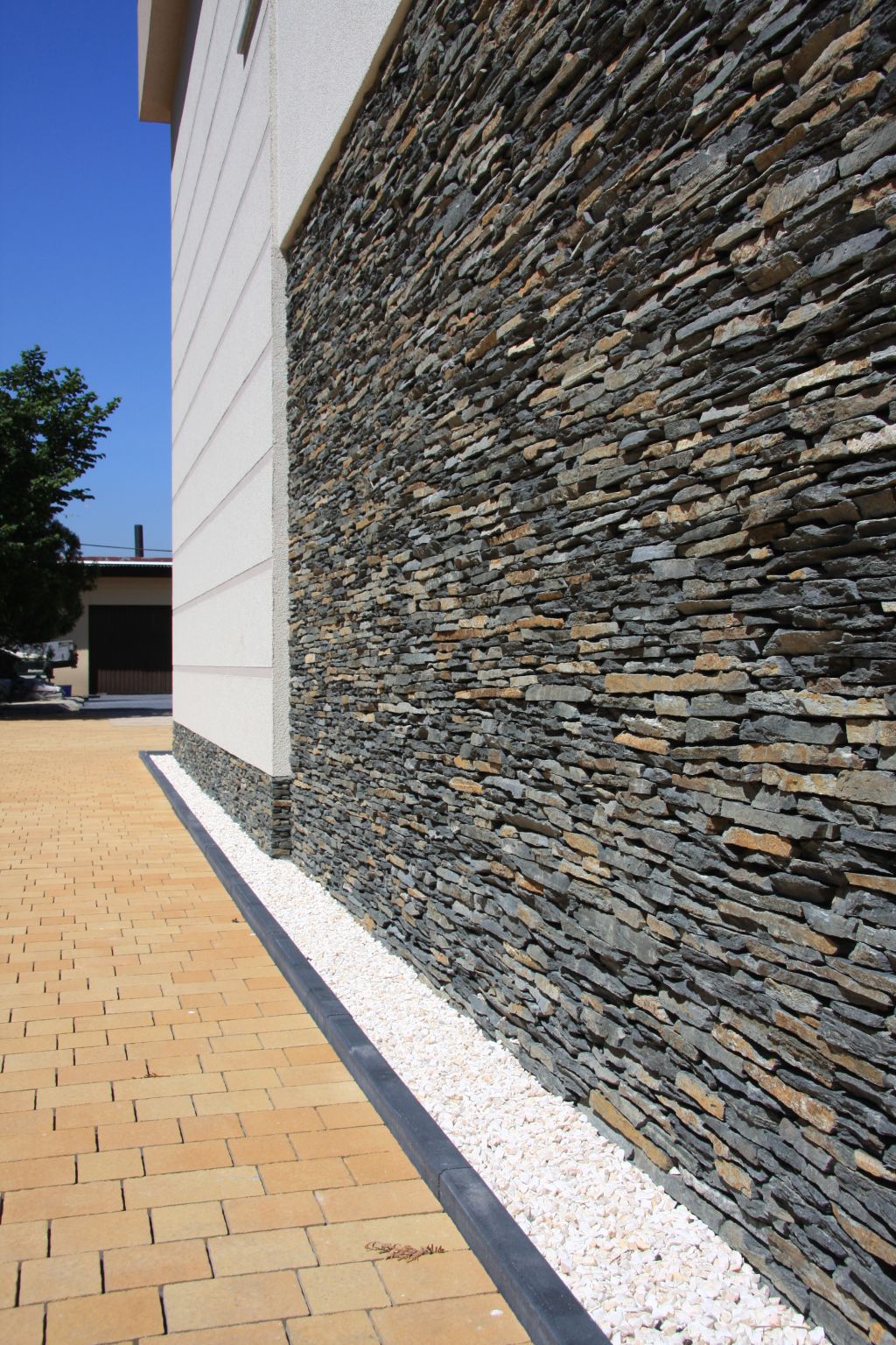 Knossos Coursed Stone - Natural Andesite | Real Stone Cladding