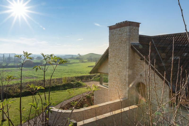 Coursed Limestone Cladding - Random | Real Stone Cladding UK