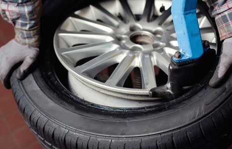 Wheel refurbishment services by Carworx