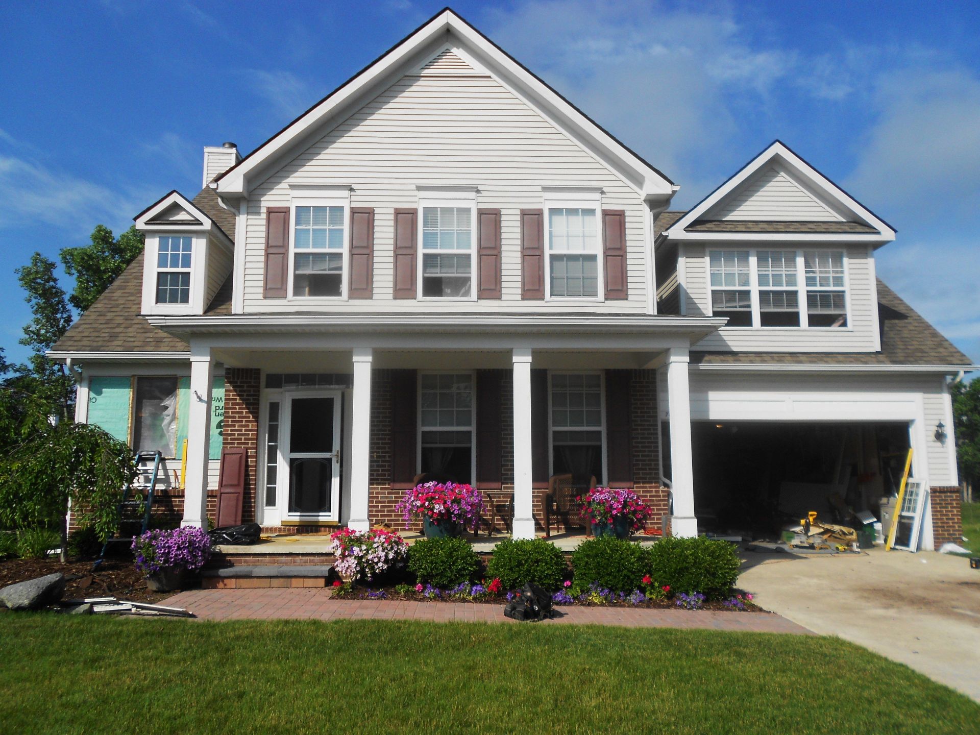 Windows - Dexter Roof & Siding