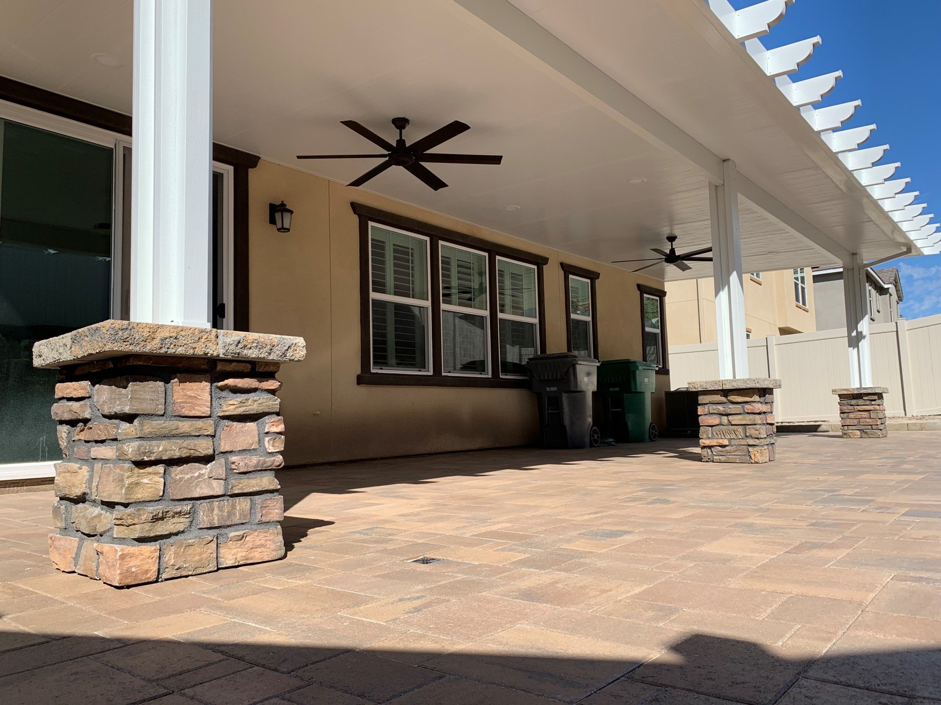 River Rock Outscape Projects Gallery