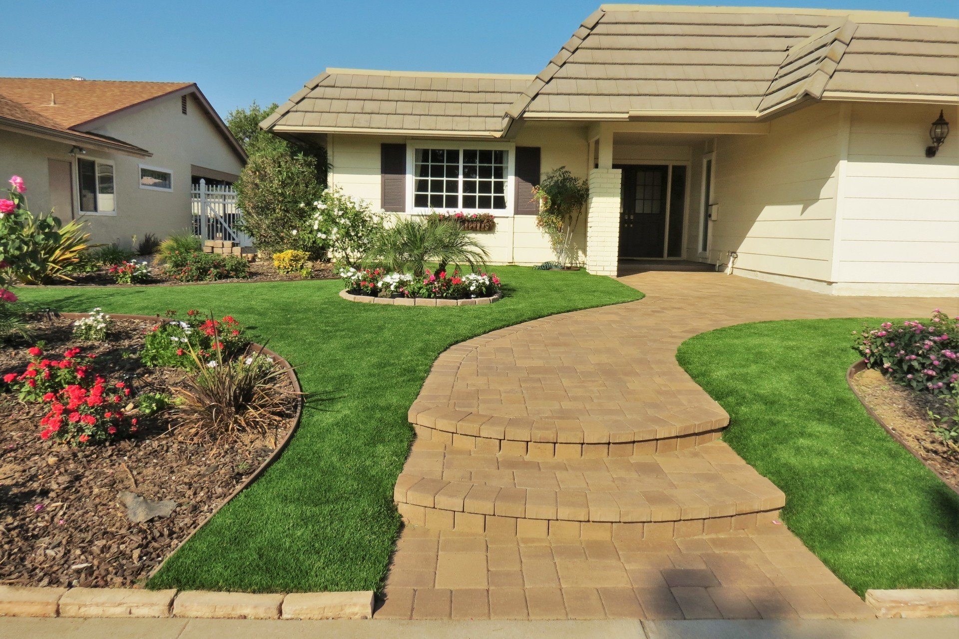 River Rock Outscape Projects Gallery