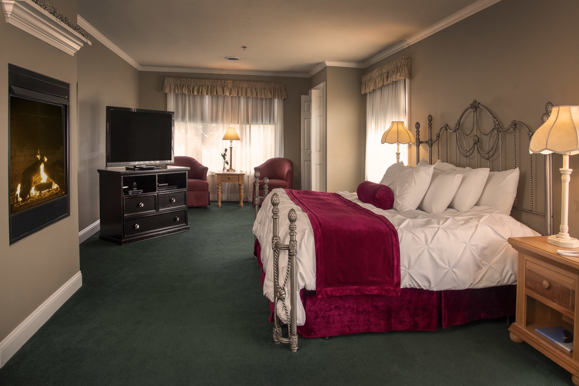 World Class Relaxation & Romance - Snowflake Inn