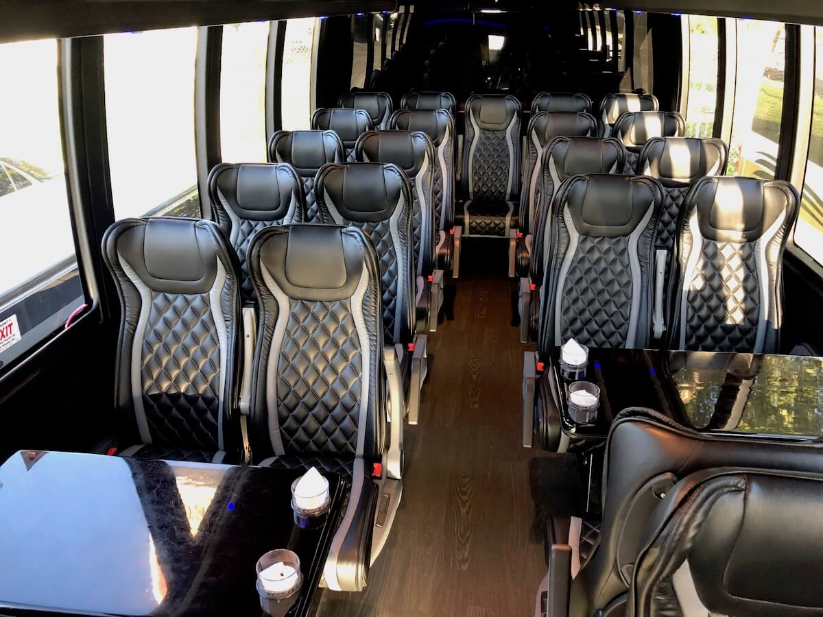 Executive Shuttle Bus Service Kansas City | Overland Park | Olathe