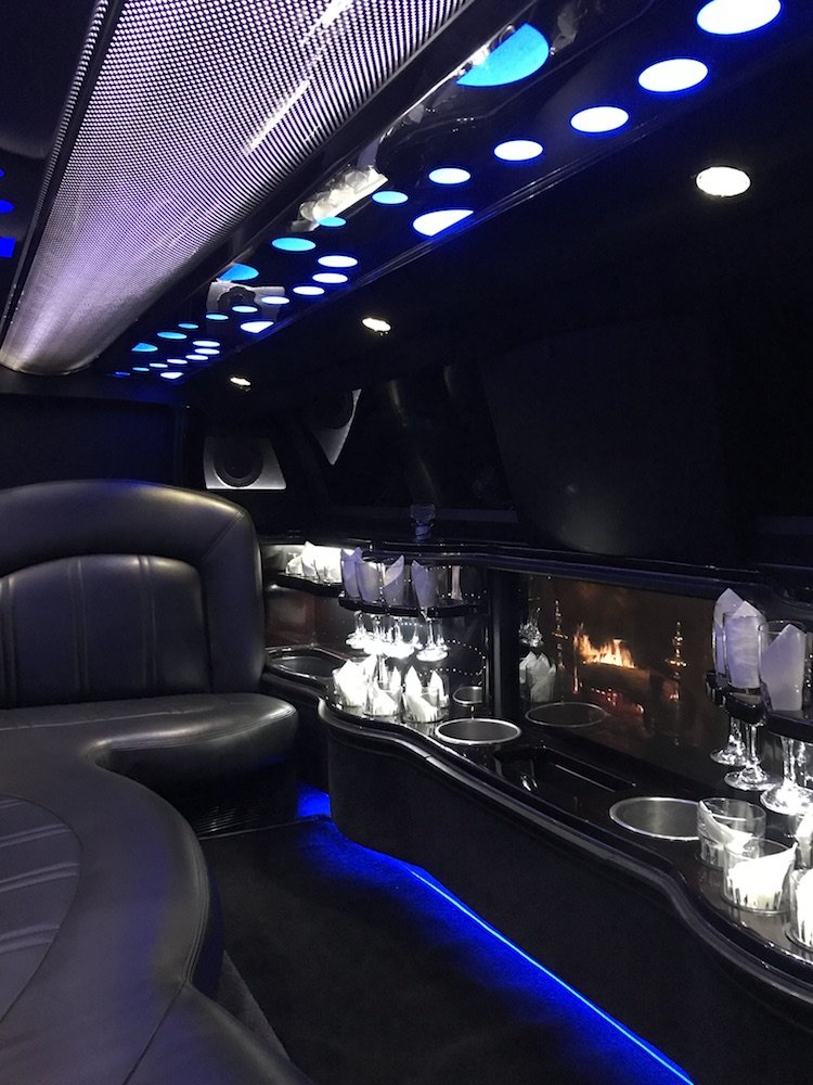 Limo Service Kansas City | Party Buses | Our Fleet