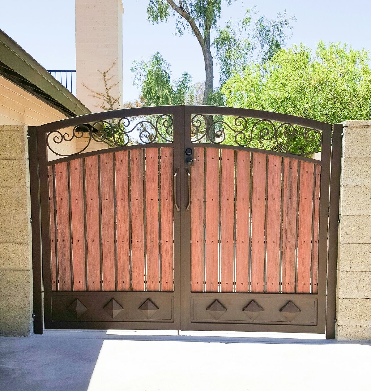 Custom Iron Fencing | Tempe, AZ | JM Custom Iron Work
