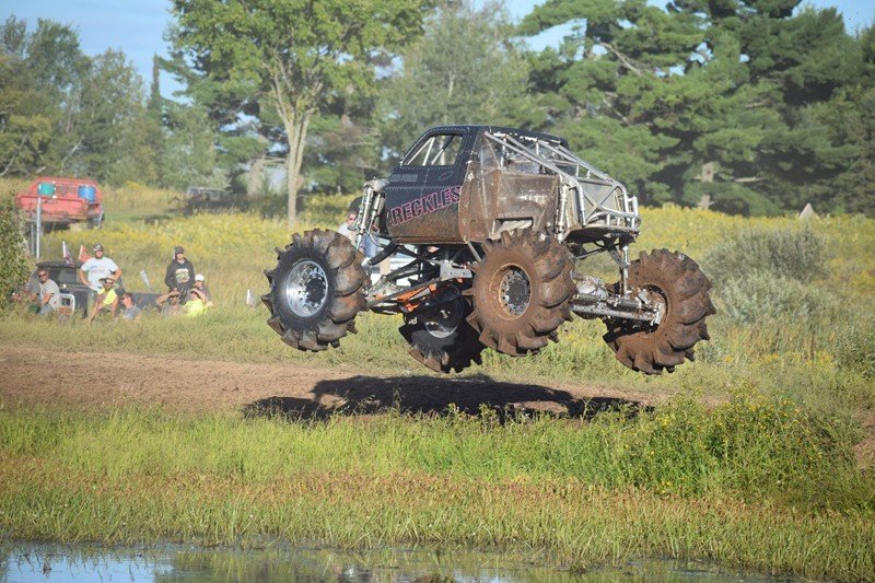 Howie's Mud Bog Photos