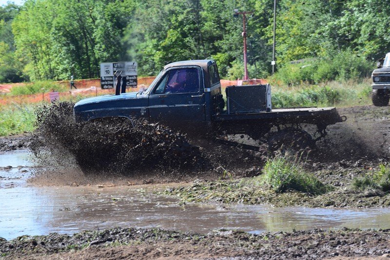 Howie's Mud Bog Photos
