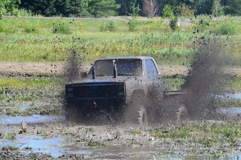 Howie's Mud Bog Photos