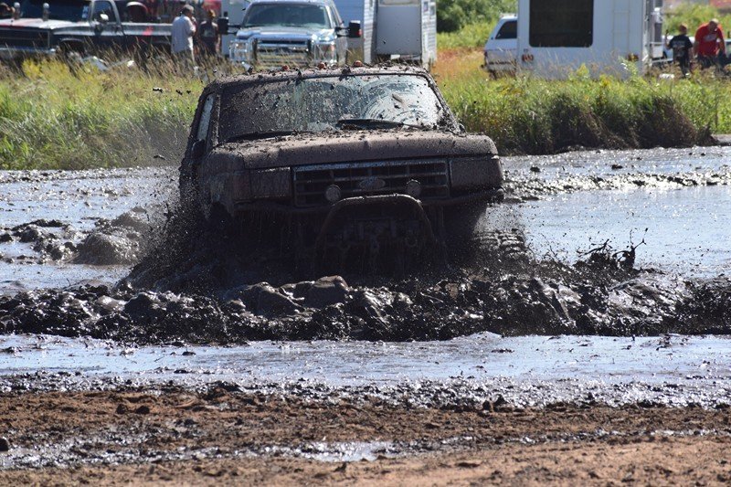 Howie's Mud Bog Photos